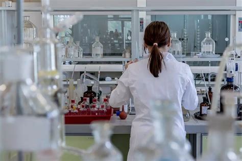 Jak Wymieni Bateri W Zegarku Geneva Praktyczny Przewodnik Jak To Zrobisz Poradniki