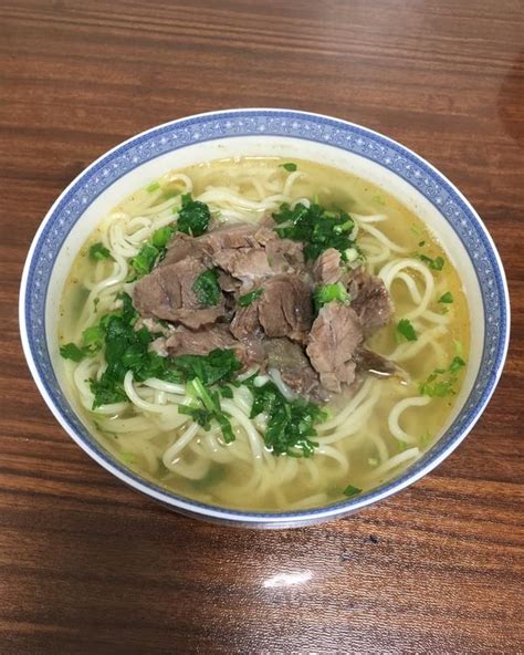 【汤都要喝光的清汤牛肉面图片】柠檬99999下厨房