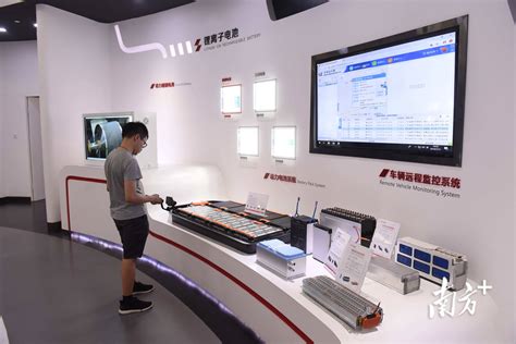 专家声音汪云兴：惠州要对标对表深圳，加快营商环境一体化湾区建设深发展