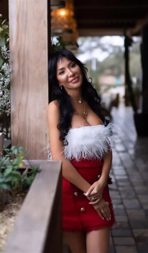 Teen Mom Farrah Abraham 31 Hits Back At Fans Who Claim She Looks 50