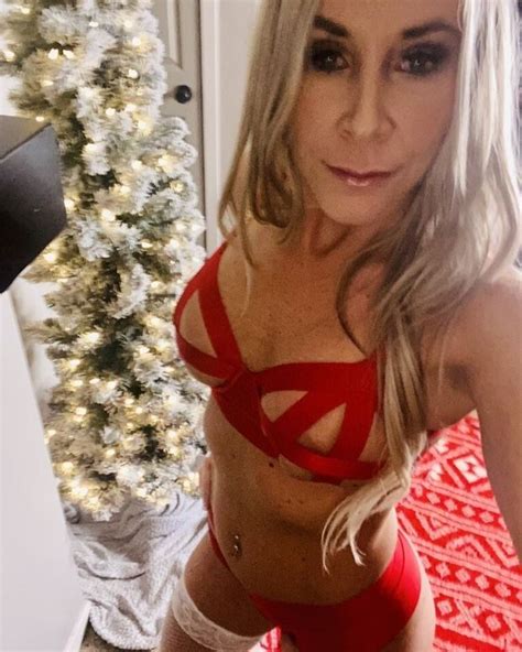 Follow Instagram User Florflorflorok Pic