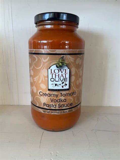 Creamy Tomato Vodka Pasta Sauce Love That Olive