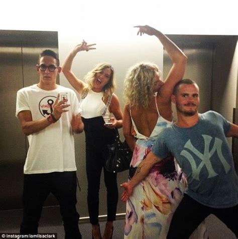 Big Brothers David Hodis Kisses Layla Subritzky At Gold Coast Night Club Daily Mail Online