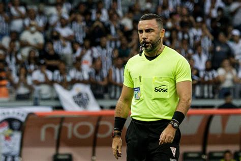 FIFA Referee Benevenuto Frei Aufspielen Nach Coming Out MOPO