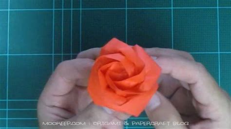 วิธีพับกระดาษเป็นดอกกุหลาบ แบบดั้งเดิม Origami Rose Youtube