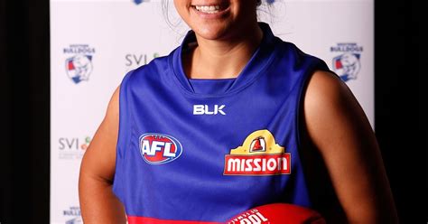 Qanda Darcy Vescio