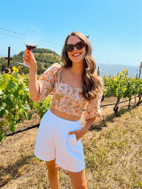 What To Wear With White Shorts Jess Keys