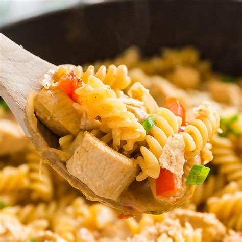 Creamy Chicken Fajita Pasta Recipe