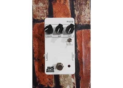 Jhs Pedals 3 Series Fuzz Pedal Used Reverb Canada