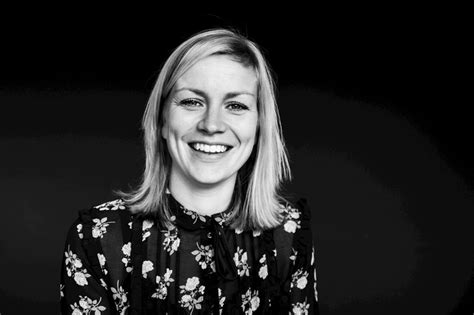 Erin Van Riel Elle Vrouw And Geboortezorg