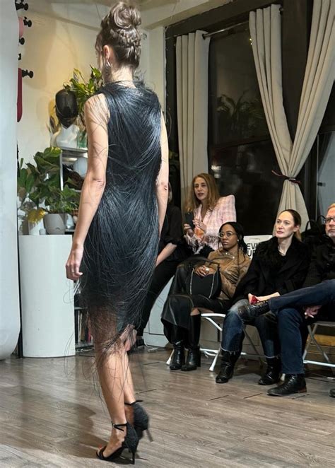 Procodedress Cria Moda Com Braço Robótico Portugal Têxtil O Portal