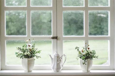 Keep It Sparkling 7 Best Ways To Clean Your Glass Window Annmarie John