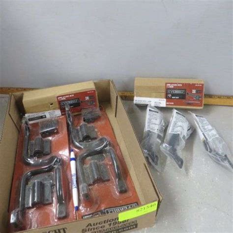 Door And Gate Latches Nib See Pics Lambrecht Auction Inc