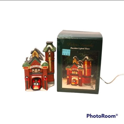 Holiday Vintage Rare 1994 Dickens Keepsake Fire Station Porcelain