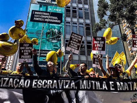 Greve Geral Paralisa O Pr Manifestantes Sofrem Repressão Política