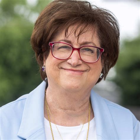 Étoile Prime Video Release Date Cast And Plot Parade