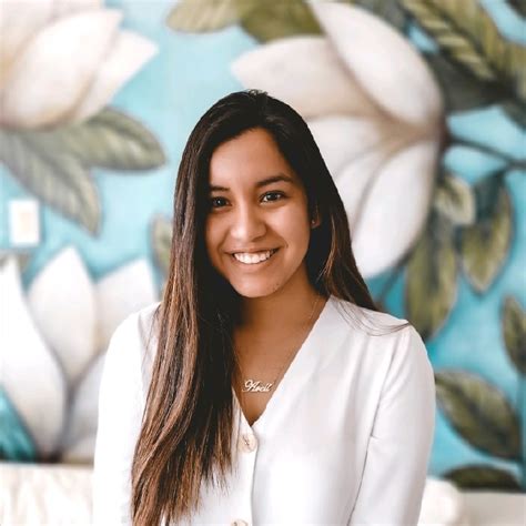 Areli Diaz Talk English School Hollywood Florida United States Linkedin