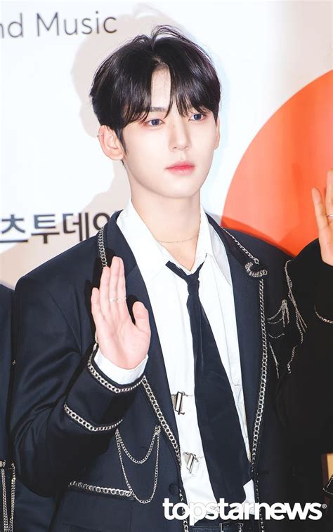 제로베이스원 Zb1 한유진 ‘푸른눈의 유진 2023k글로벌하트드림어워즈 레드카펫 [hd포토] 최규석 기자 톱스타뉴스