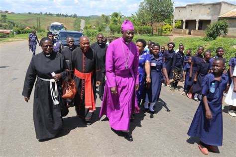 Archbishop Kaziimba Starts His Pastoral Visit In South Ruwenzori
