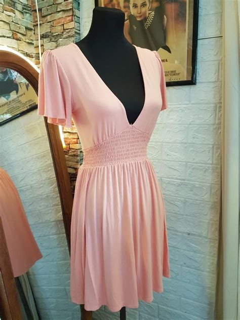 Sexy Plunging Neckline Dress Women S Fashion Dresses Sets Dresses On Carousell