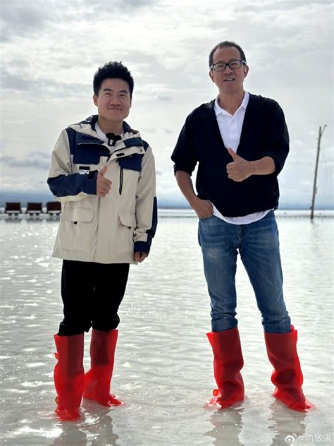 俞敏洪和董宇辉今晚合体直播：回应小作文事件，辟谣离职传言10公司澎湃新闻 The Paper