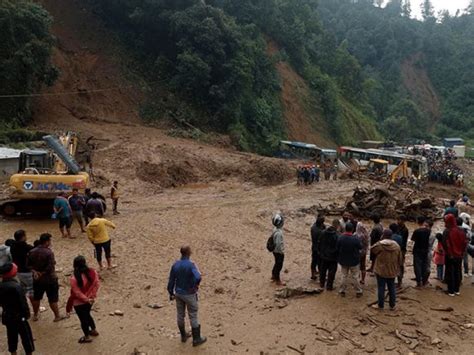 बाढीपहिरो र डुबानबाट दुई सय १७ जनाको मृत्यु २८ जना बेपत्ता सिएन