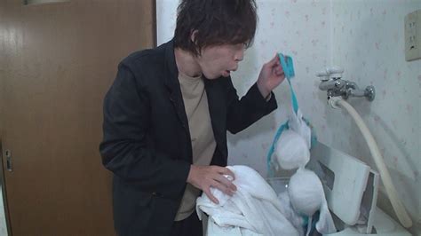 「おばさんの下着なんか盗んで一体ナニするの･･･？」3 夫に相手にされなくなった人妻はパンツを盗られて発情する！ 10人全員撮り下ろし