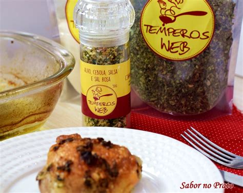 Sobrecoxa Assada Na Manteiga Ervas Sabor No Prato