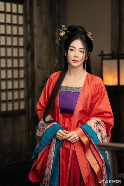 新《笑傲江湖》引爆武侠热潮，张雨绮挑战东方不败引期待电影黄曦彦视频