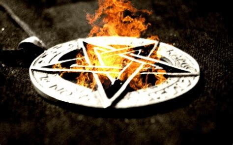 Satanism Devils Pentagram Representation Art And Rafael Tavares