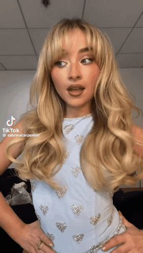 Sabrina Carpenter Sabrinacarpenter GIF Sabrina Carpenter Sabrina SabrinaCarpenter Discover