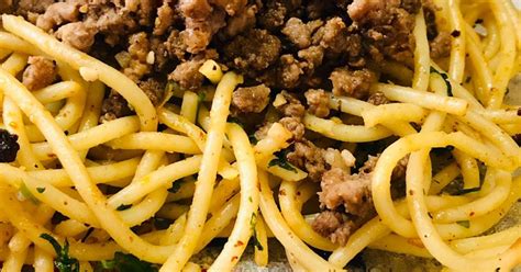 Spaghetti De Chiles Secos Y Perejil Receta De Elioax Cookpad