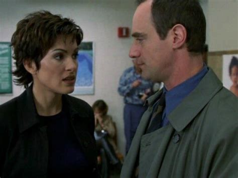 Photos Of Olivia Benson On Law Order Svu Through The Years