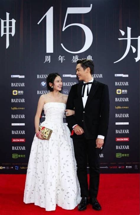 打破八月分手魔咒，張若昀唐藝昕愛情修成正果？網友：讓人羨慕 每日頭條