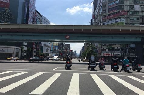 低碳生活部落格 低碳交通系列一台灣運輸耗能排碳大體檢