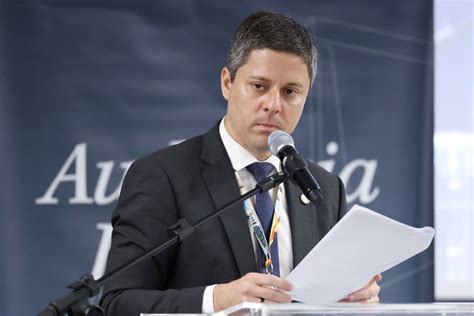 MEC discute escolas cívico militares em audiência do STF Ministério