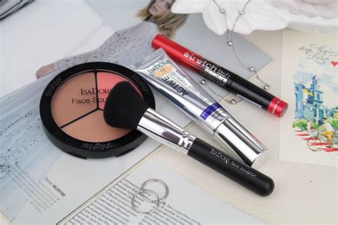 Maybelline Color Drama Intense Velvet Lip Pencil “210 Keep It Classy ...