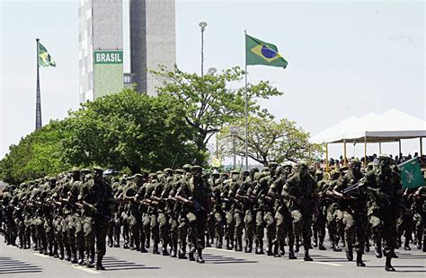 File Brazilian Army Parade Jpeg Wikipedia
