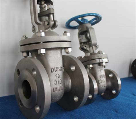 Wcb Wc6 Wc9 Cast Steel Flanged API Gate Valve China Cast Steel Gate