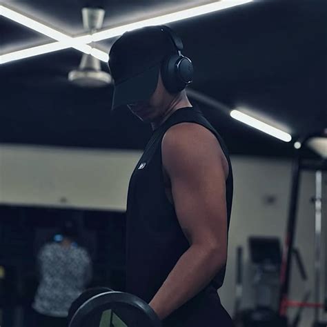 Jubayer Jubayerkhan • Threads Say More