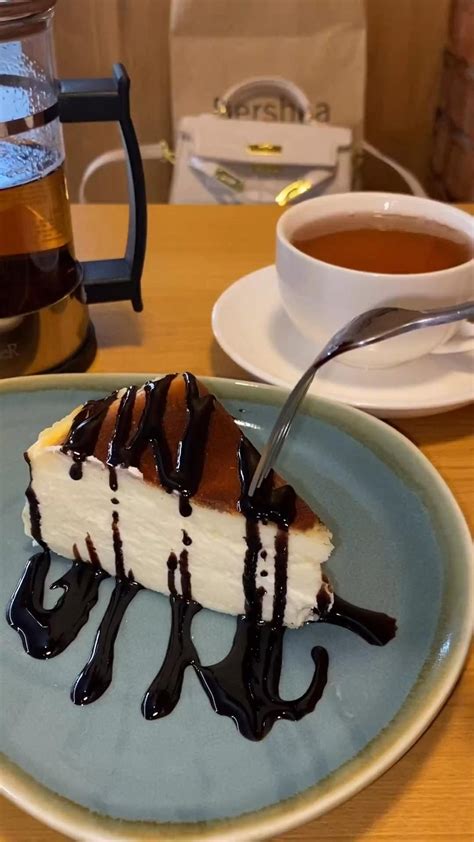 Aesthetic Satisfying Coffee And Strawberry Cheesecake Artofit