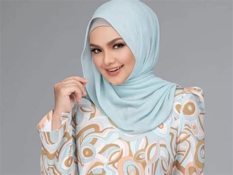 Lirik Lagu Bila Hari Raya Menjelma Single Milik Siti Nurhaliza Sambut Suka Cita Lebaran Idul
