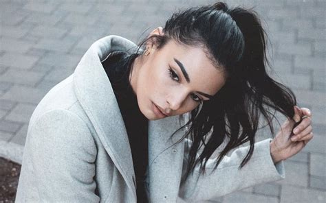 42 Quick And Easy Messy Ponytail Hairstyles For 2024