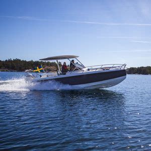 Vedette hors bord SR44SX Windy trimoteur open à console centrale