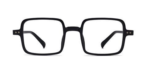 How To Pick Glasses For A Big Nose