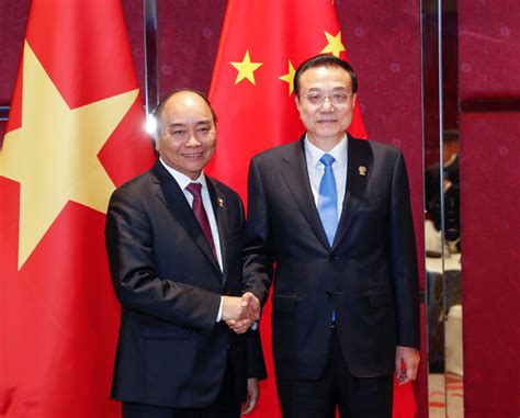 李克强会见越南总理阮春福国务院动态中国政府网