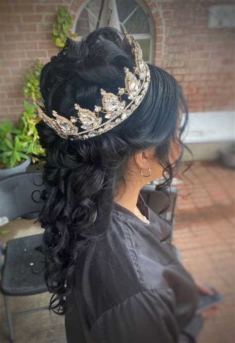 Quinceañera Hairstyle 💗 Quinceanera Hairstyles Quince Hairstyles