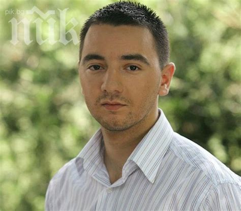 Антон Хекимян сменя Лора Крумова в ефира на Би Ти Ви Информационна агенция ПИК