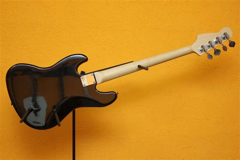 Ashtone AB-12 - Муз-Комиссионка