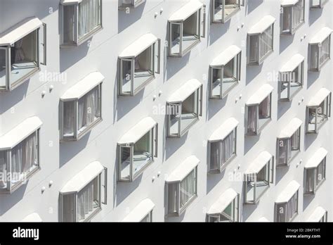 Bow Windows Architecture Hi Res Stock Photography And Images Alamy
